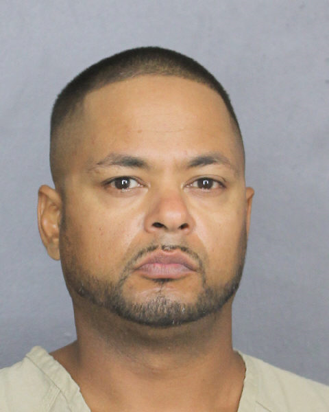 Edwin Reyes Records Edwin Reyes / Edwin Reyes Photos Edwin Reyes