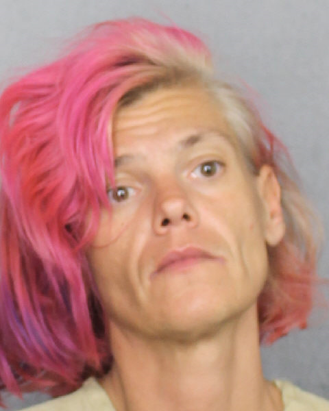 Cassandra Cruz | Is Cassandra Cruz On Social Media | South Fla Records ...