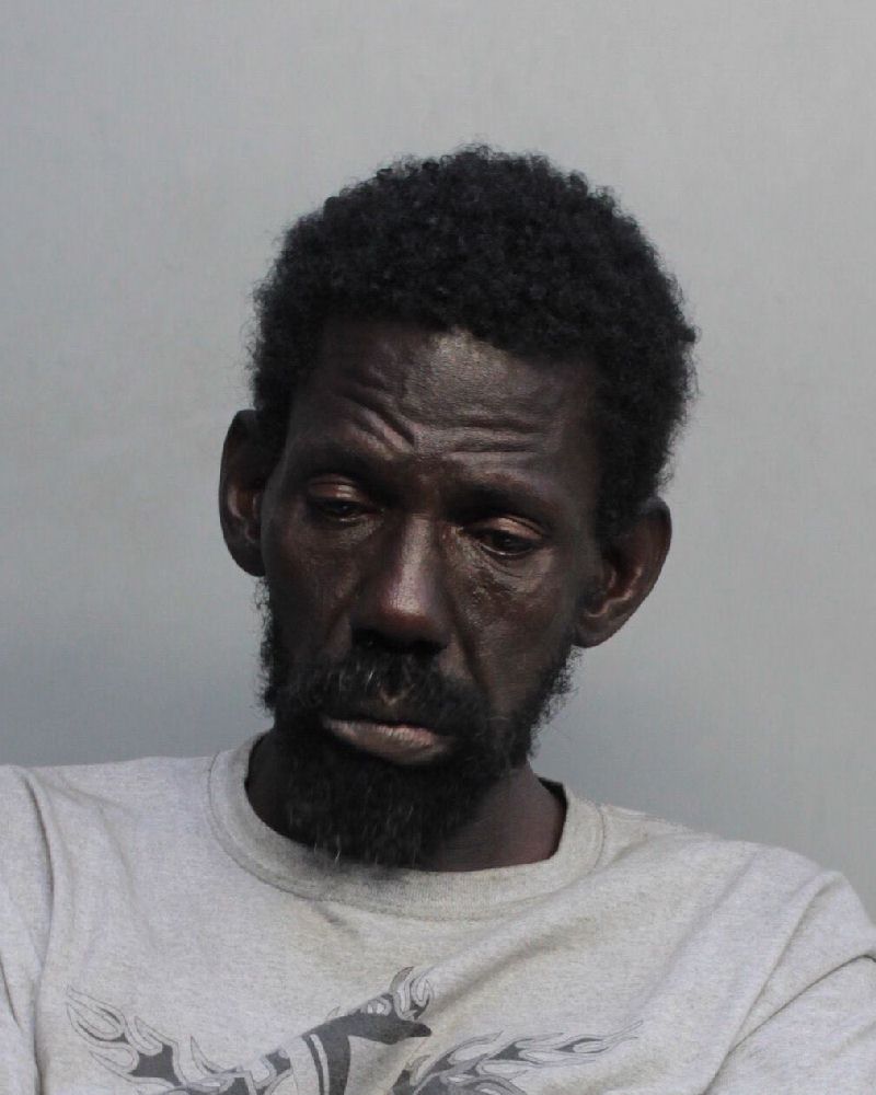 Roderick Howard | Is Roderick Howard On Social Media | South Fla ...