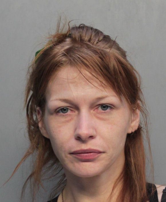 Alexandra Howard Records Alexandra Howard / Alexandra Howard Photos ...