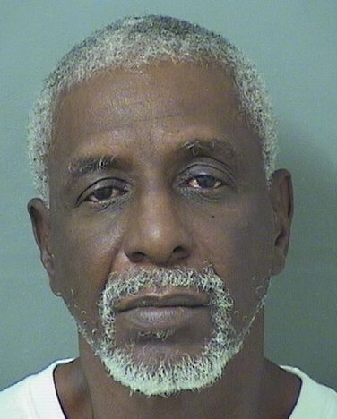 Kenneth Saffold | Is Kenneth Saffold On Social Media | South Fla ...
